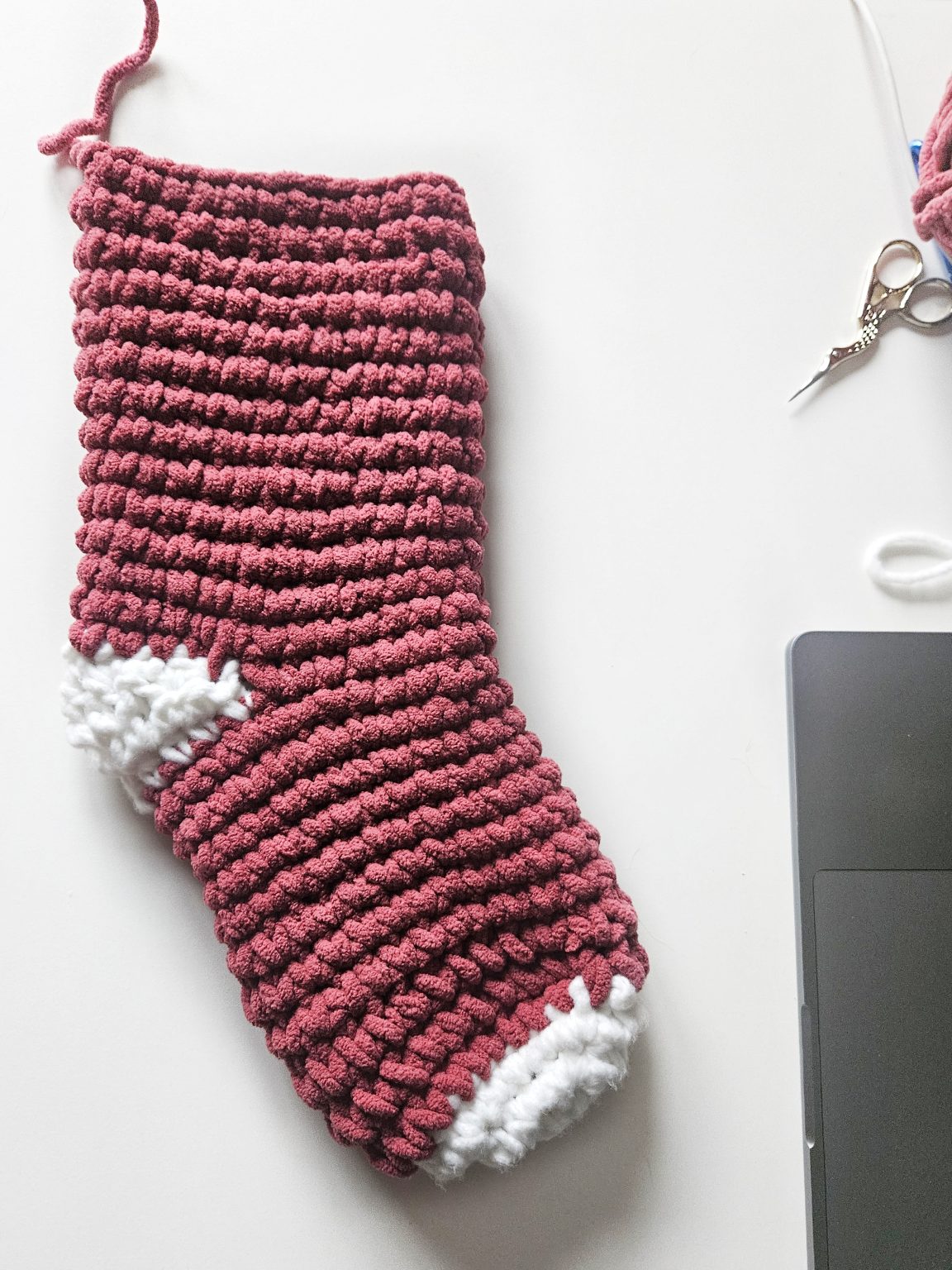 How to Crochet a Christmas Stocking - Easy Crochet Patterns